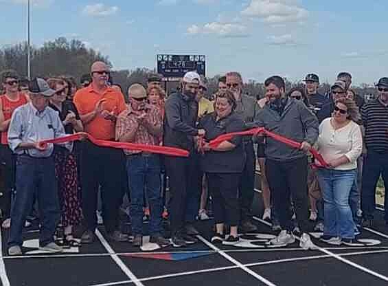 New Bloomfield School District opens new track facility | Fulton Sun