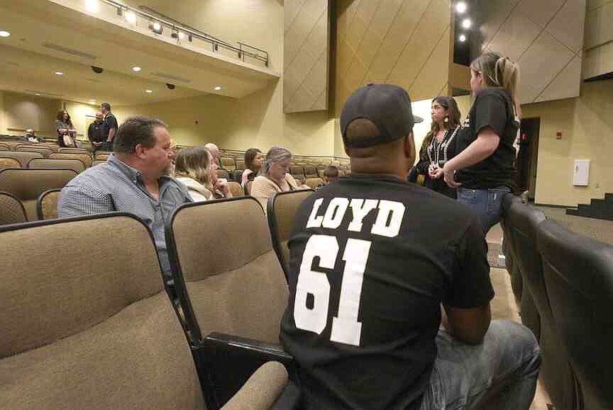 ‘Mr. Bentonville’ honored during celebration of life for recently deceased school principal ...