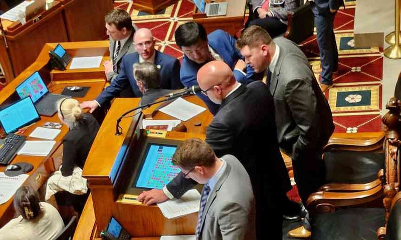 Passing video lottery bill would be ‘heavy lift’ in Missouri Senate ...