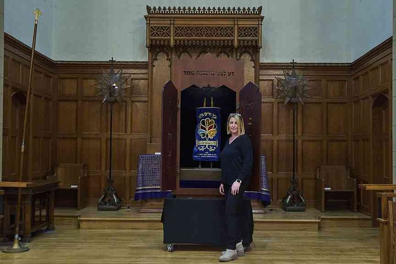 Jewish families channel Passover story after devastating losses in Los ...