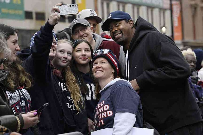 UConn celebrates championship title | Hot Springs Sentinel Record