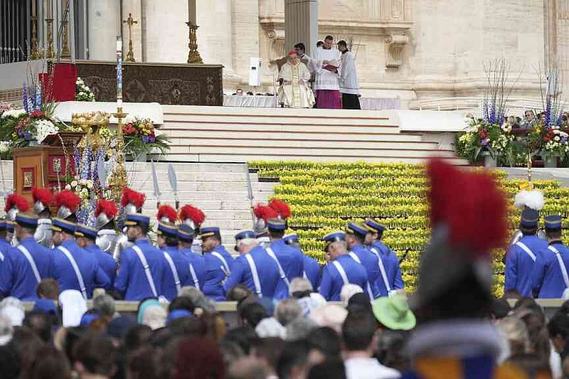 Pope makes Easter appearance | Northwest Arkansas Democrat-Gazette