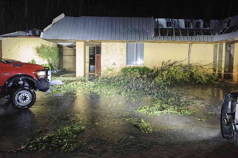 Storm spawns tornadoes in Oklahoma and Texas | The Arkansas Democrat ...