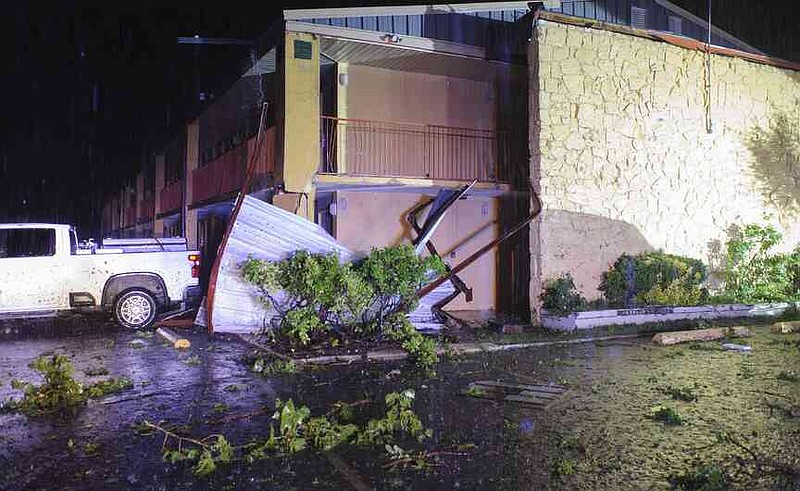 Storm spawns tornadoes in Oklahoma and Texas | The Arkansas Democrat ...