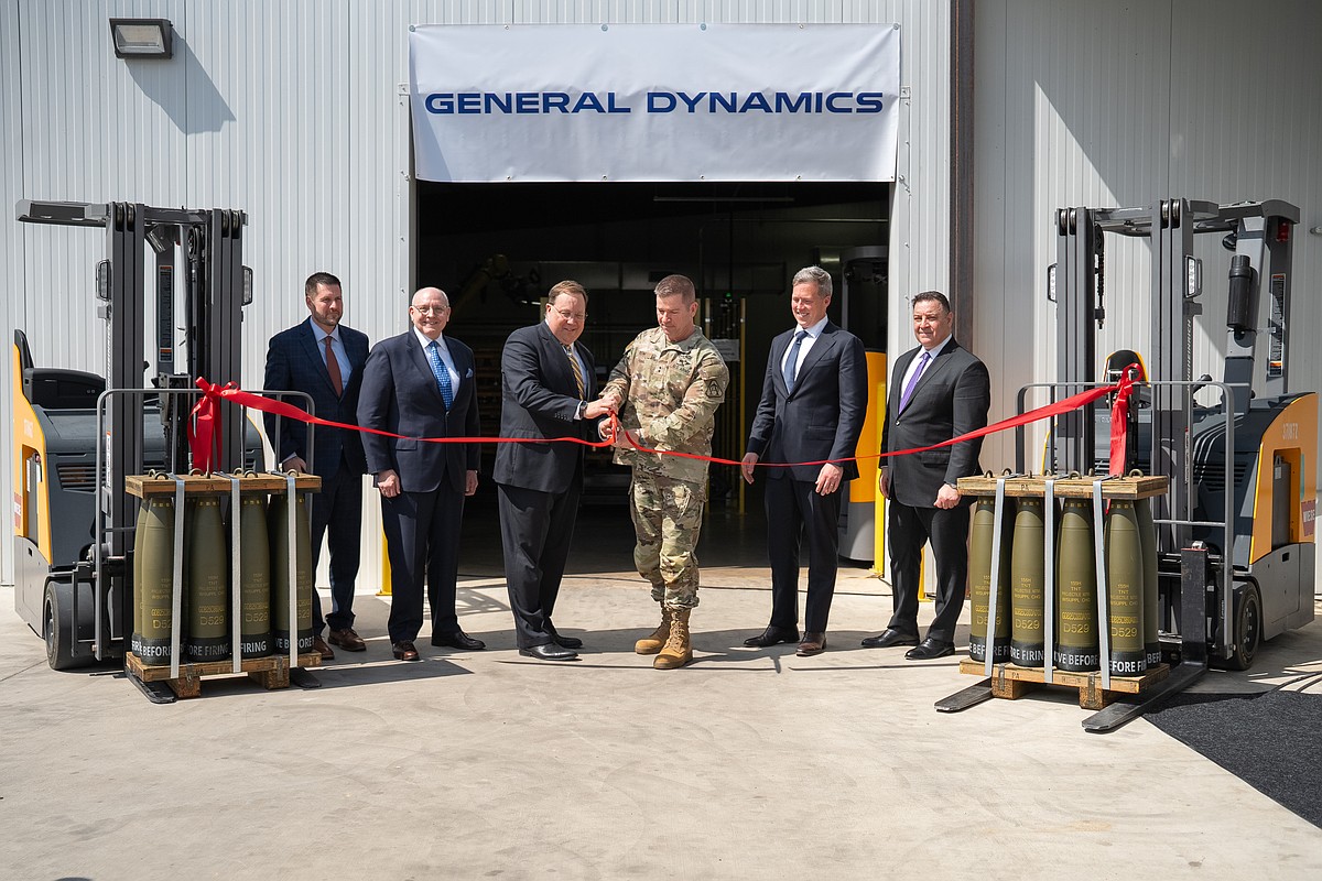 Army opens modern projectile loading facility to expand 155 mm ...