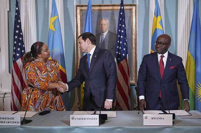 Congo, Rwanda sign peace pledge | Northwest Arkansas Democrat-Gazette