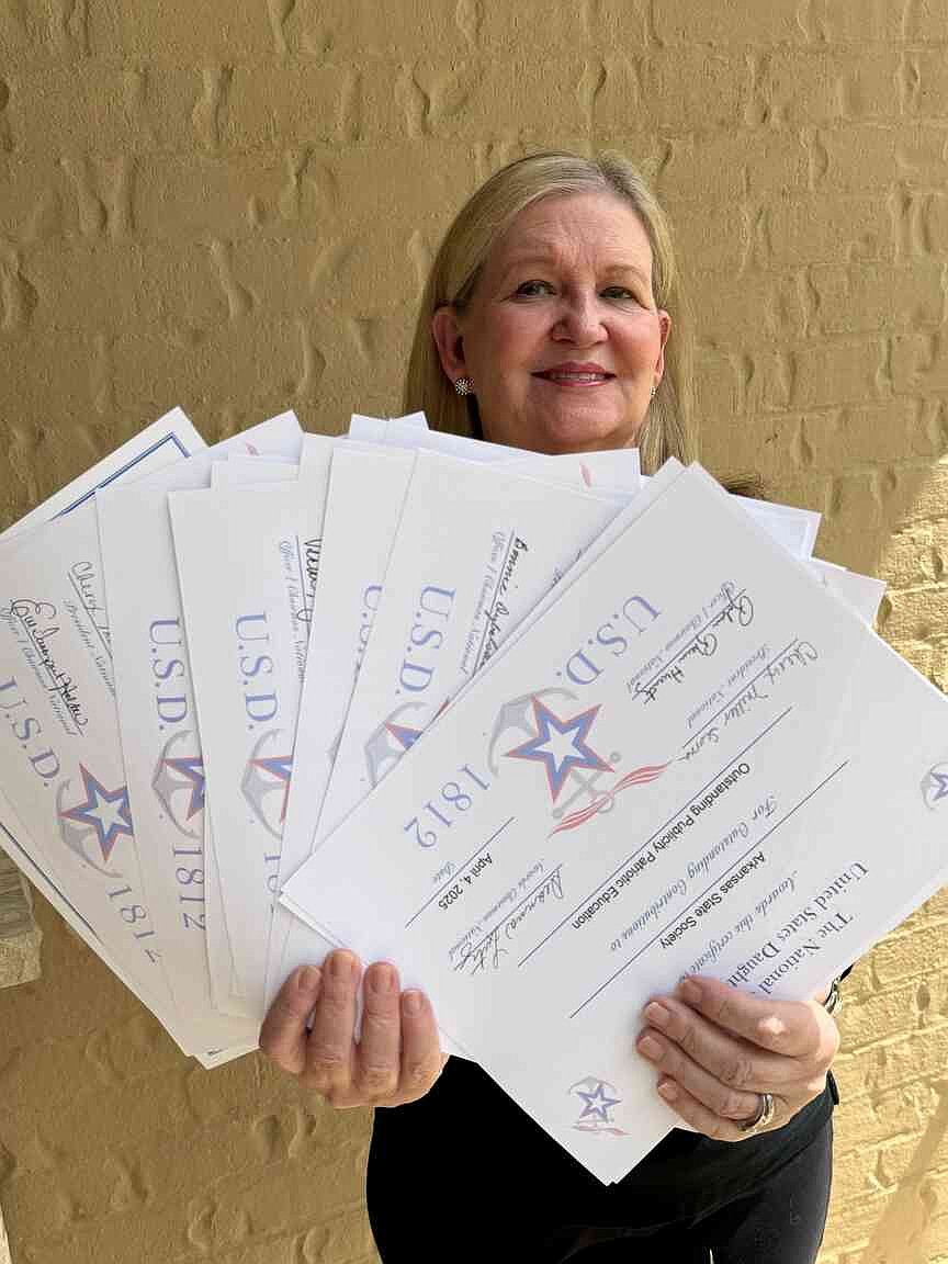 State Daughters of 1812 recognized | Pine Bluff Commercial News