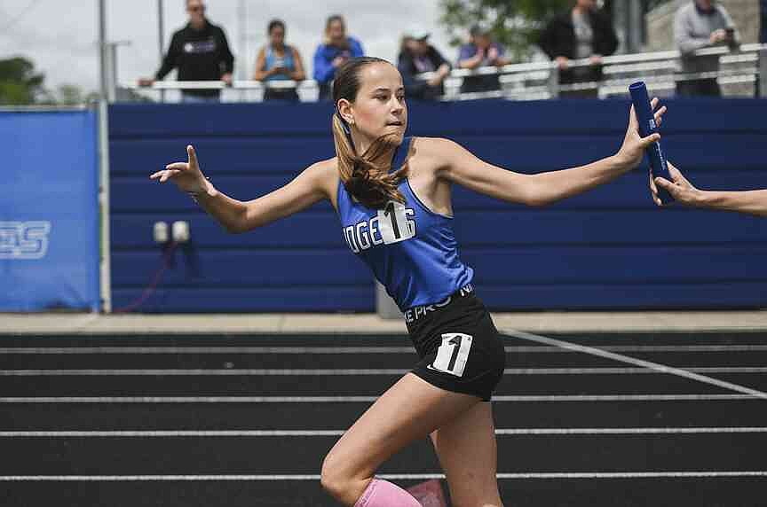 Rogers girls set sights on resetting 4x800 relay mark, while ...