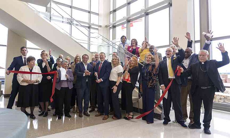Mercy Hospital Fort Smith opens $186 million expansion, immediately ...