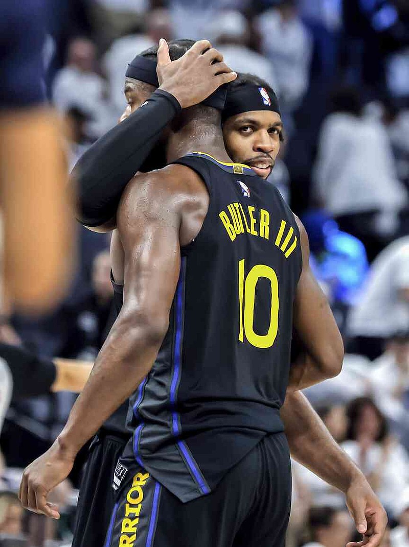 Dynamic duo helps Warriors stay afloat vs. Timberwolves | Northwest ...