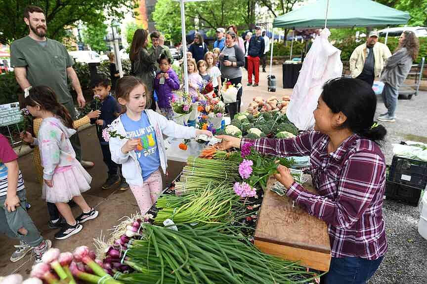 PHOTOS: Kindergarteners visit farmers market in Fayetteville ...