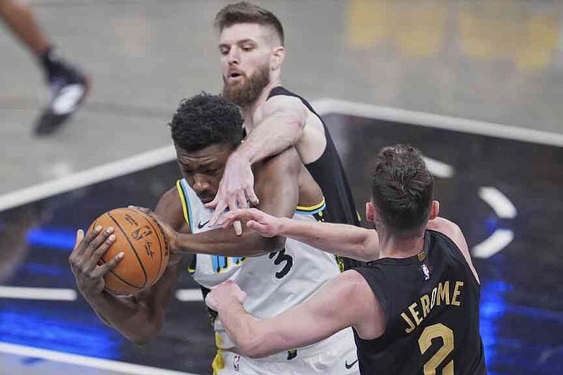 Cavs flex muscles with entire roster | The Arkansas Democrat-Gazette ...