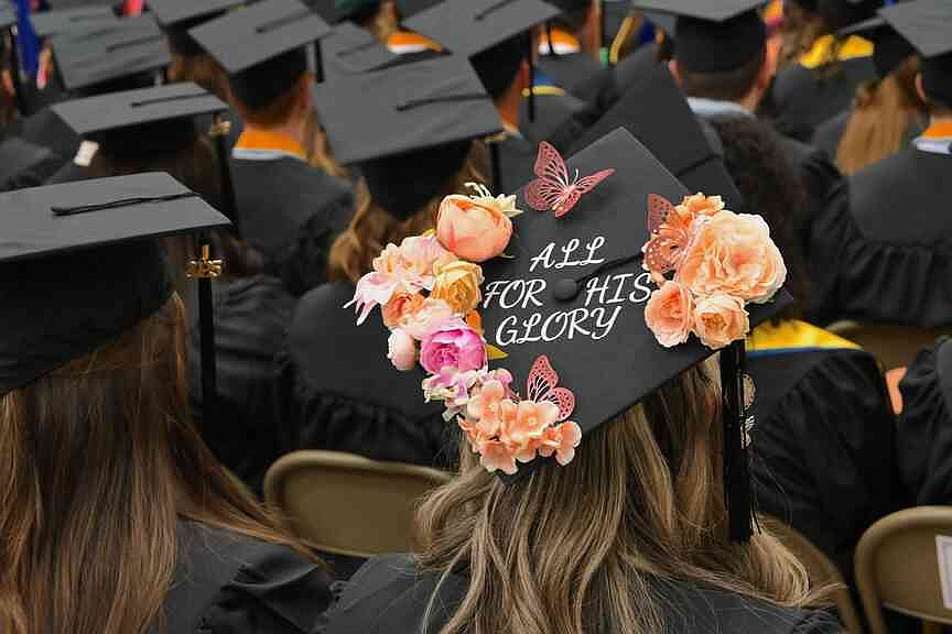 John Brown University celebrates graduation | The Herald Leader