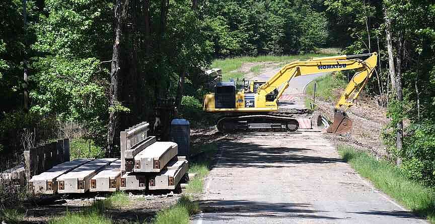 Garland County Judge updates justices of the peace on Bull Bayou Bridge ...