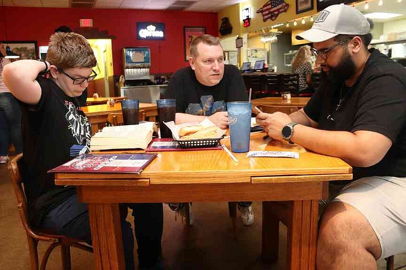 Live trivia nights a popular staple at Little Rock metro's bars and ...