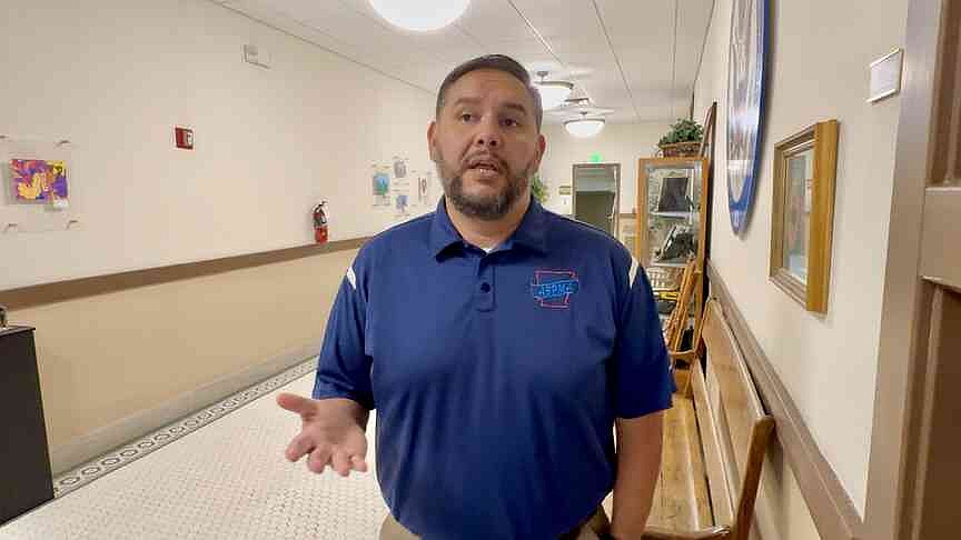 Hot Springs School District finalizes leadership change as ...