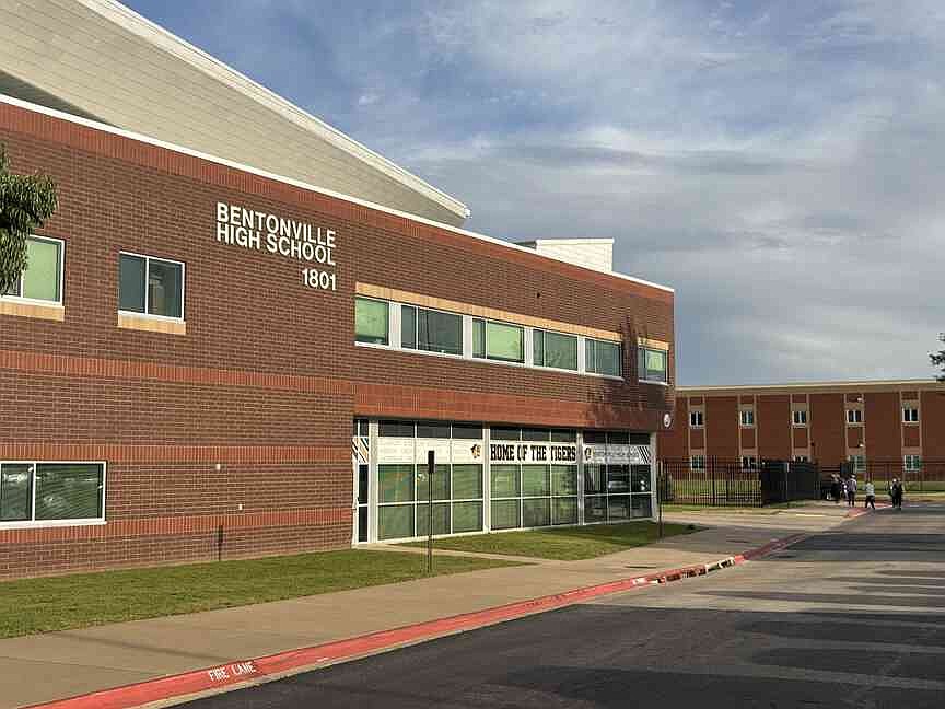Bentonville district looks to find new high school principal this ...