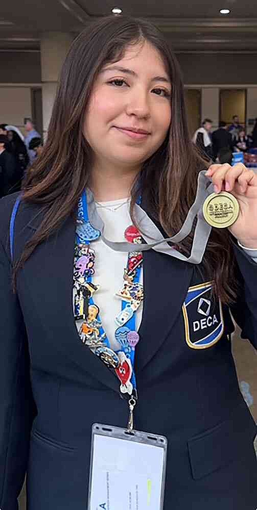Decatur High School students attend DECA International Conference in ...