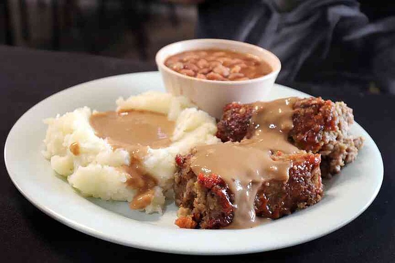 River Valley Eats: MJ’s Tin Box Cafe is comfortable country dining at its finest | River Valley ...