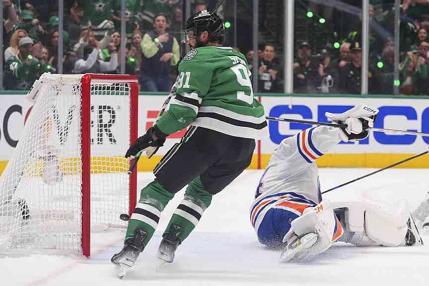 Stars score 3 quick goals, get by Oilers | The Arkansas Democrat ...