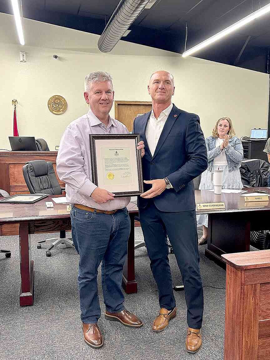 Council considers options for yard waste pickup | The Washington County ...