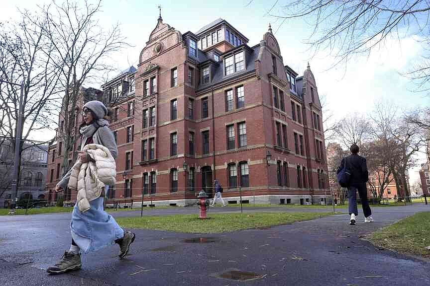Homeland Security bars Harvard from enrolling foreign students | Hot ...