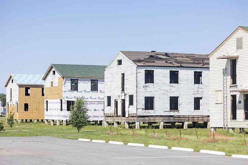 EF1 tornado confirmed for Sebastian County; buildings damaged at Fort ...