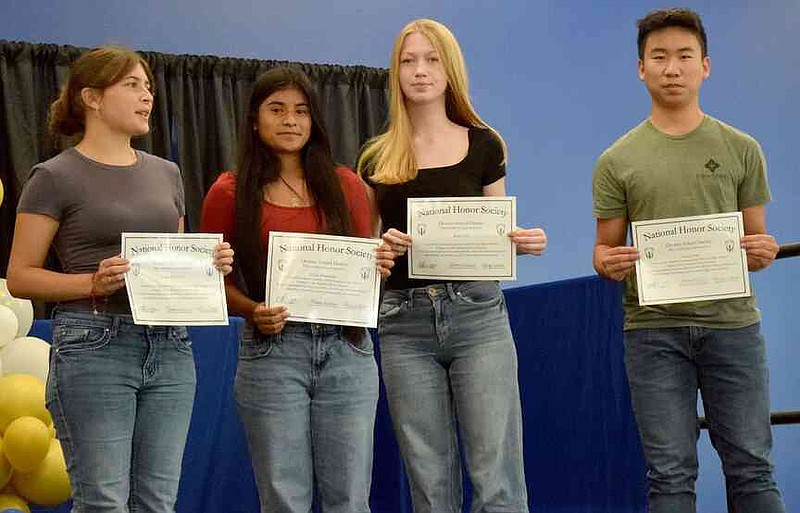 Decatur honors students for academic achievements | Westside Eagle Observer