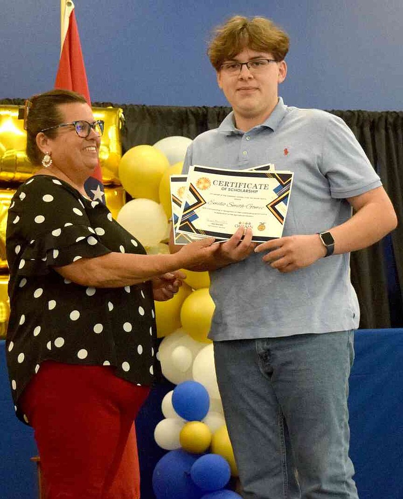 Decatur honors students for academic achievements | Westside Eagle Observer