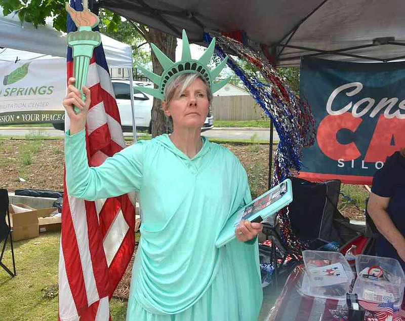 4th Friday returns to celebrate super heroes | The Herald Leader