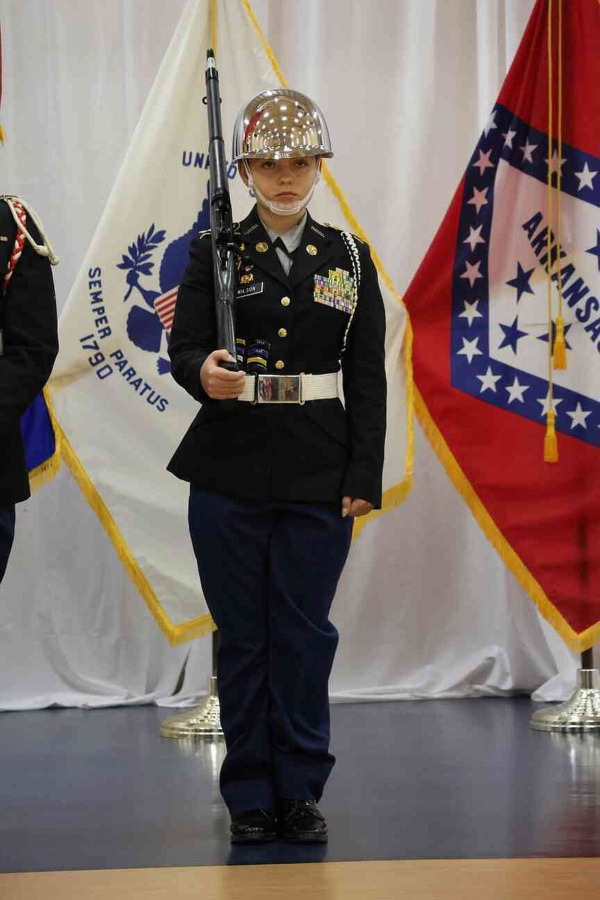 White Hall recognizes lost veterans, Gold Star families | Pine Bluff ...