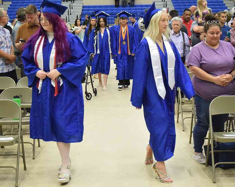 Decatur grads mark end of childhood journey | Northwest Arkansas ...