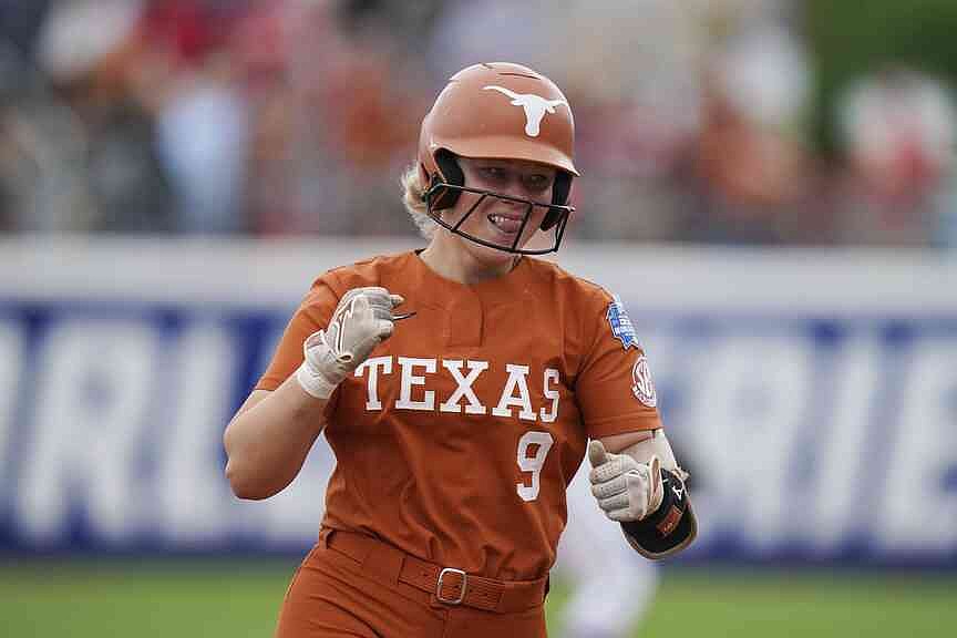 Pitching sends Texas past Tennessee to WCWS finals | Hot Springs ...