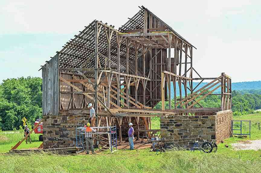 PHOTOS: Timber frame workshop in Canehill | The Arkansas Democrat ...