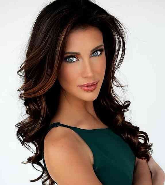 Mrs. Arkansas America, Miss Arkansas for America Strong pageant ...