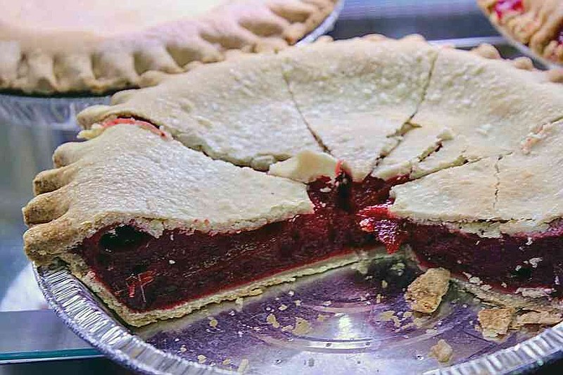 Eat Hot Springs: Home Plate Cafe and Bakery offers consistency ...