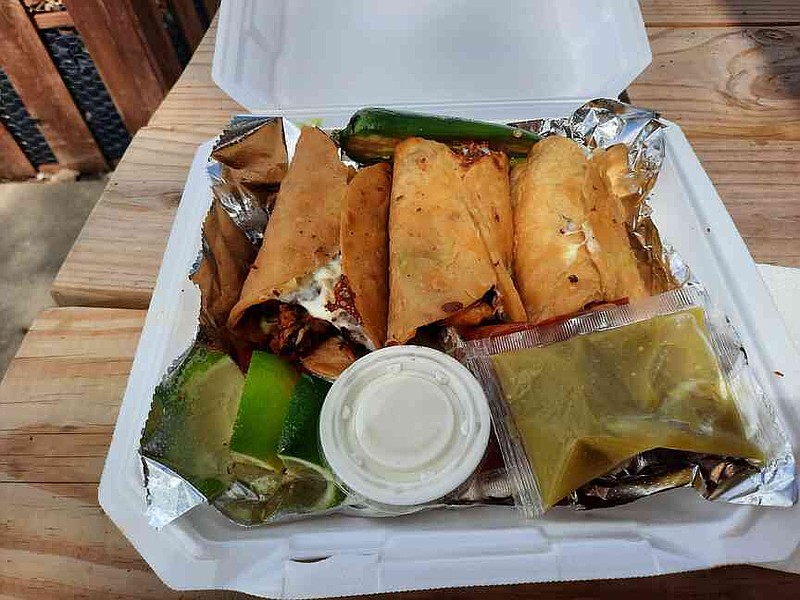 LET’S EAT! | OPINION: Rolling Taco food truck serves up some of the ...