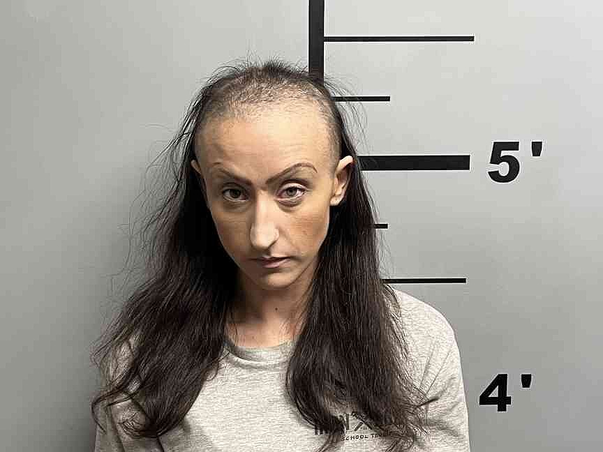 Rogers couple enter innocent pleas to charges including rape of teenage ...