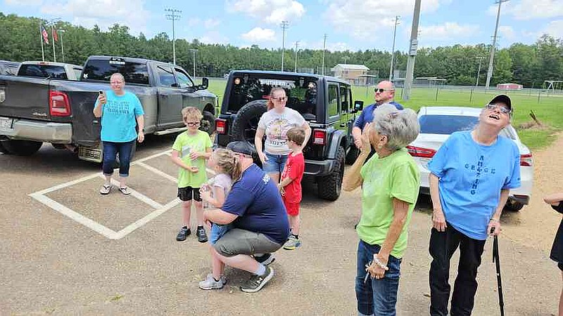 Fordyce remembers victims 1 year after grocery shooting | Pine Bluff ...