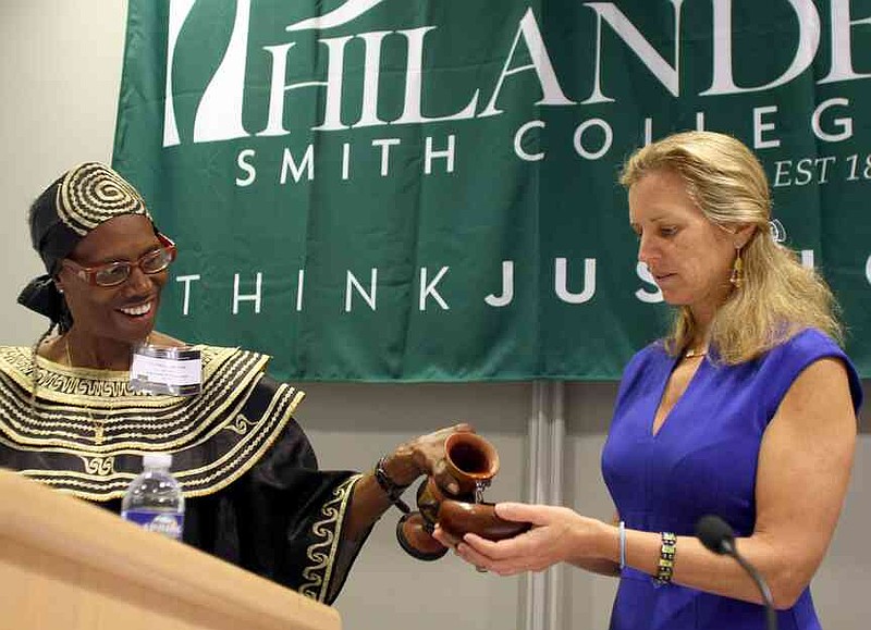 Patricia Washington McGraw dies at 90; Little Rock native was author ...