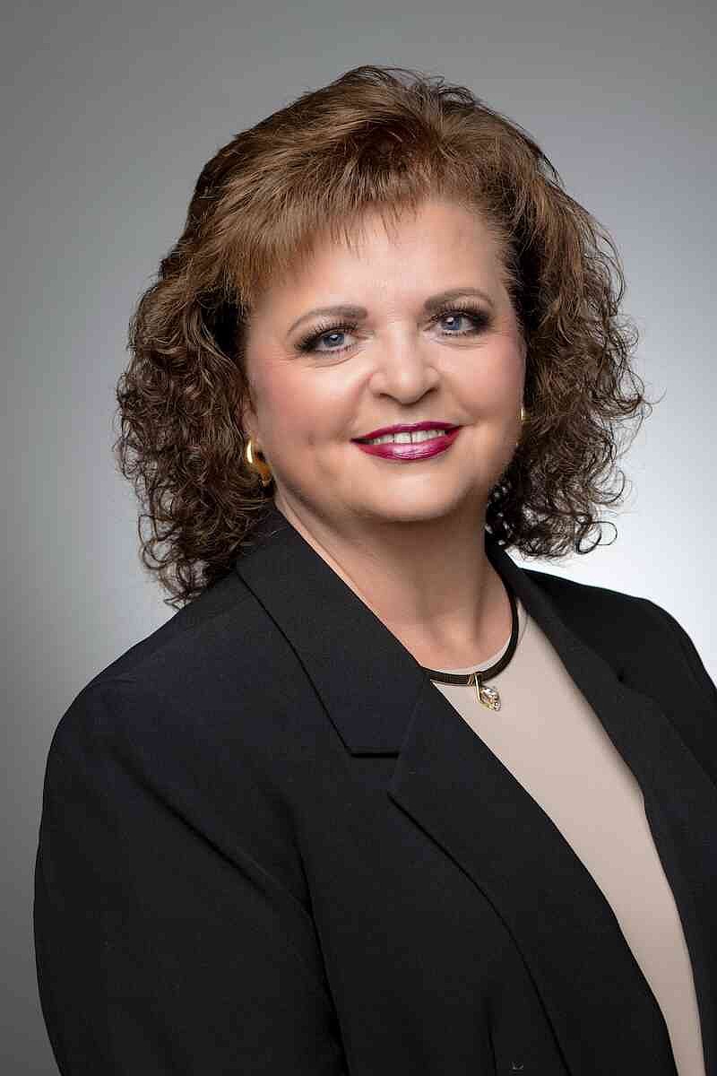 Glenda Dunn announces bid for Garland County Treasurer | Hot Springs ...