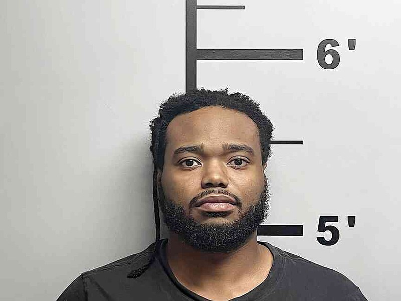 Man claims he was robbed in Rogers when he met with men to sell drugs ...