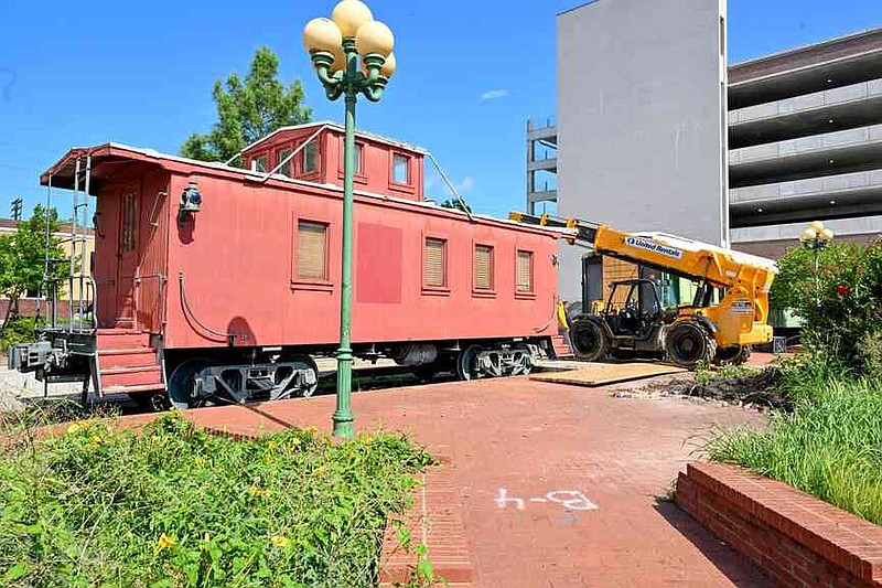 Fayetteville train bank railroad cars to be repurposed as ‘Orient ...