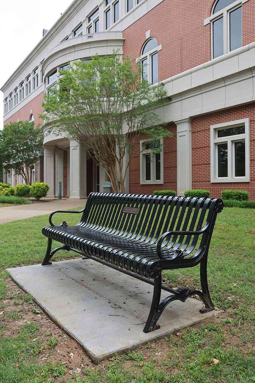 Arkansas Tech installs new legacy benches on Russellville campus ...