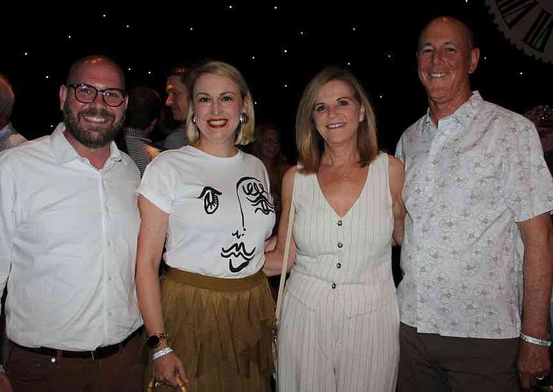 Arts center supporters back students | Northwest Arkansas Democrat-Gazette