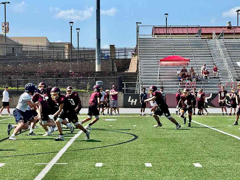 WATCH | Lake Hamilton Wolves prep for rival showdown, tough 6A West ...