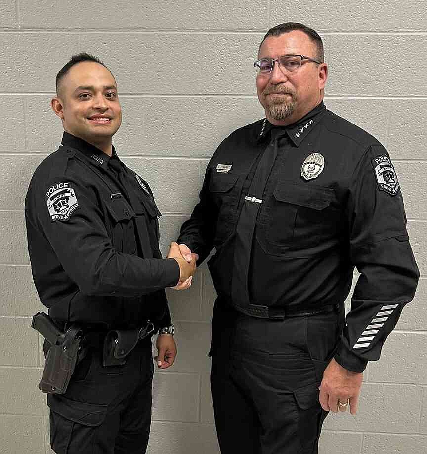 Gentry SRO Jorge Espitia completes training at the ALETA | Westside ...