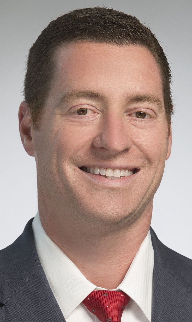 Makris reflects on time at bank | Pine Bluff Commercial News