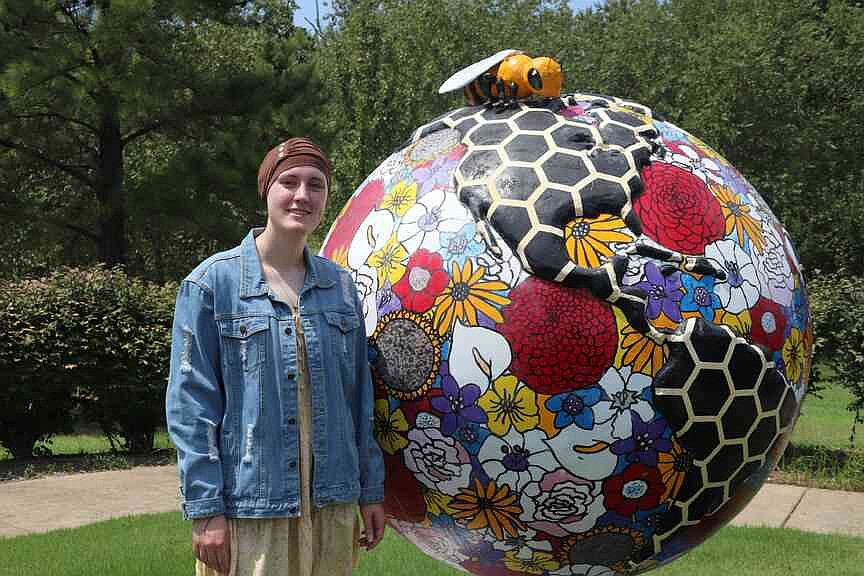 Arkansan’s pollen studies look for clues to native bees’ health | The ...
