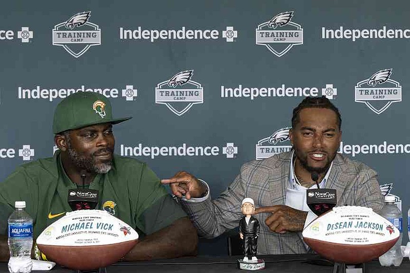 Vick, Jackson reunite in Philadelphia | Northwest Arkansas Democrat-Gazette